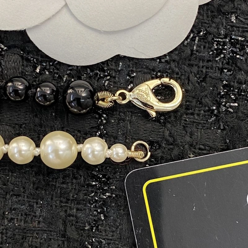 Top match Chanel Necklaces