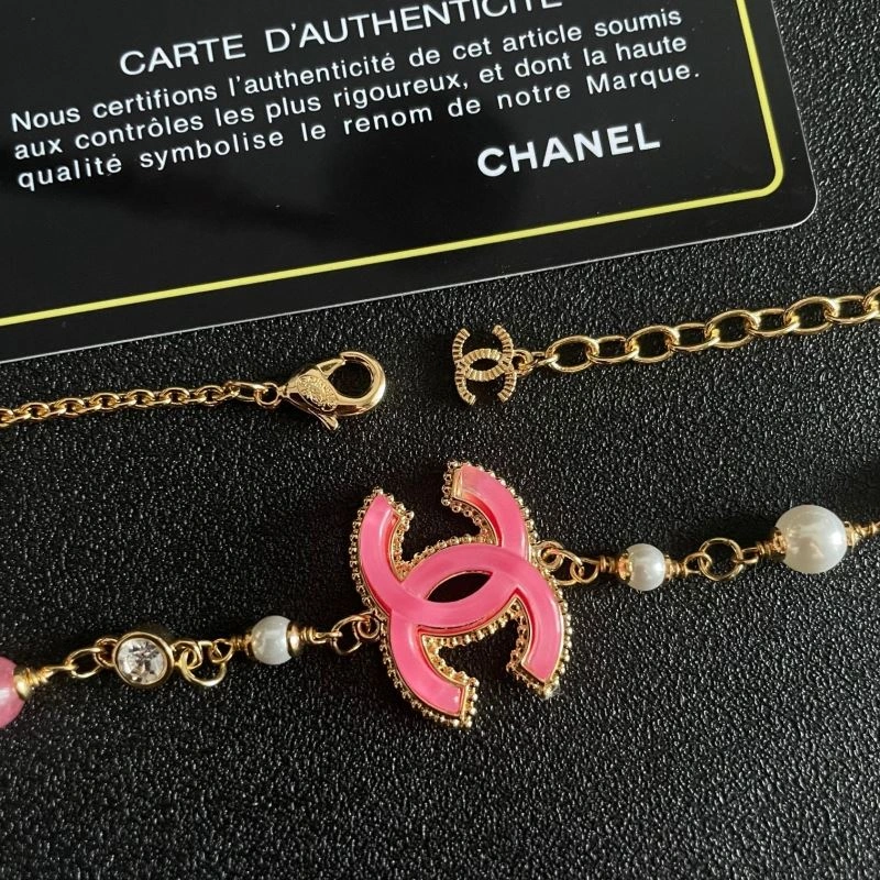Top match Chanel Necklaces