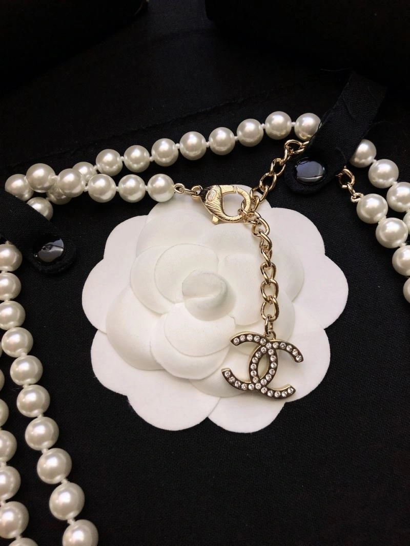 Brand-authenticated Chanel Necklaces