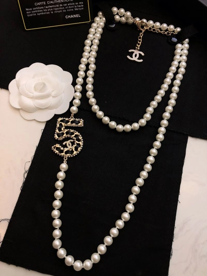 Brand-authenticated Chanel Necklaces