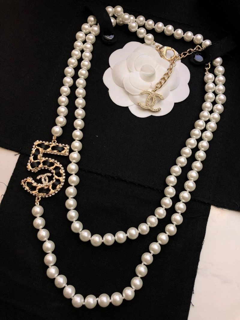 Brand-authenticated Chanel Necklaces