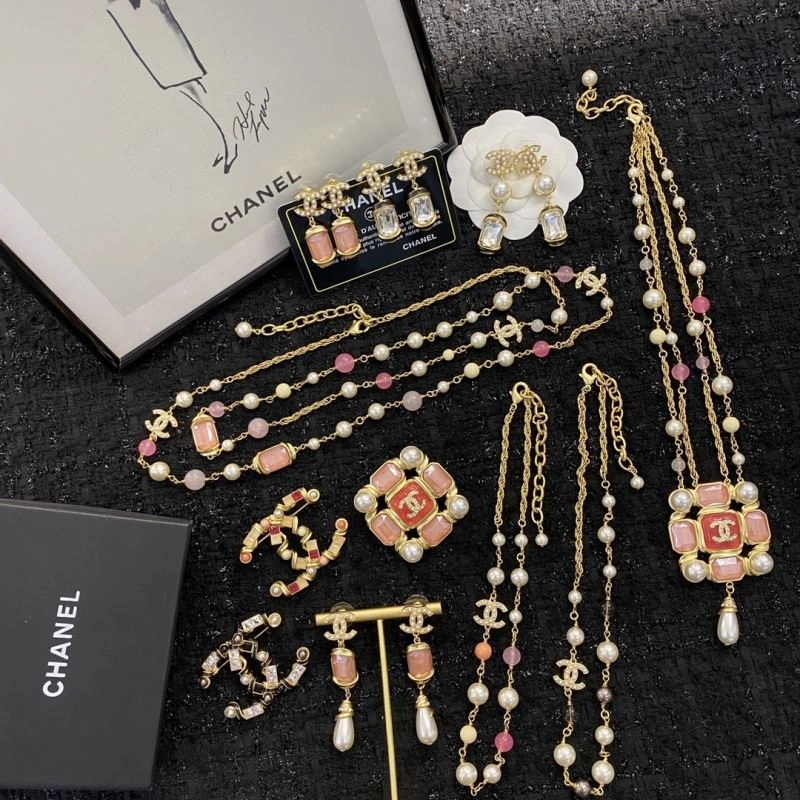 Official Chanel Necklaces