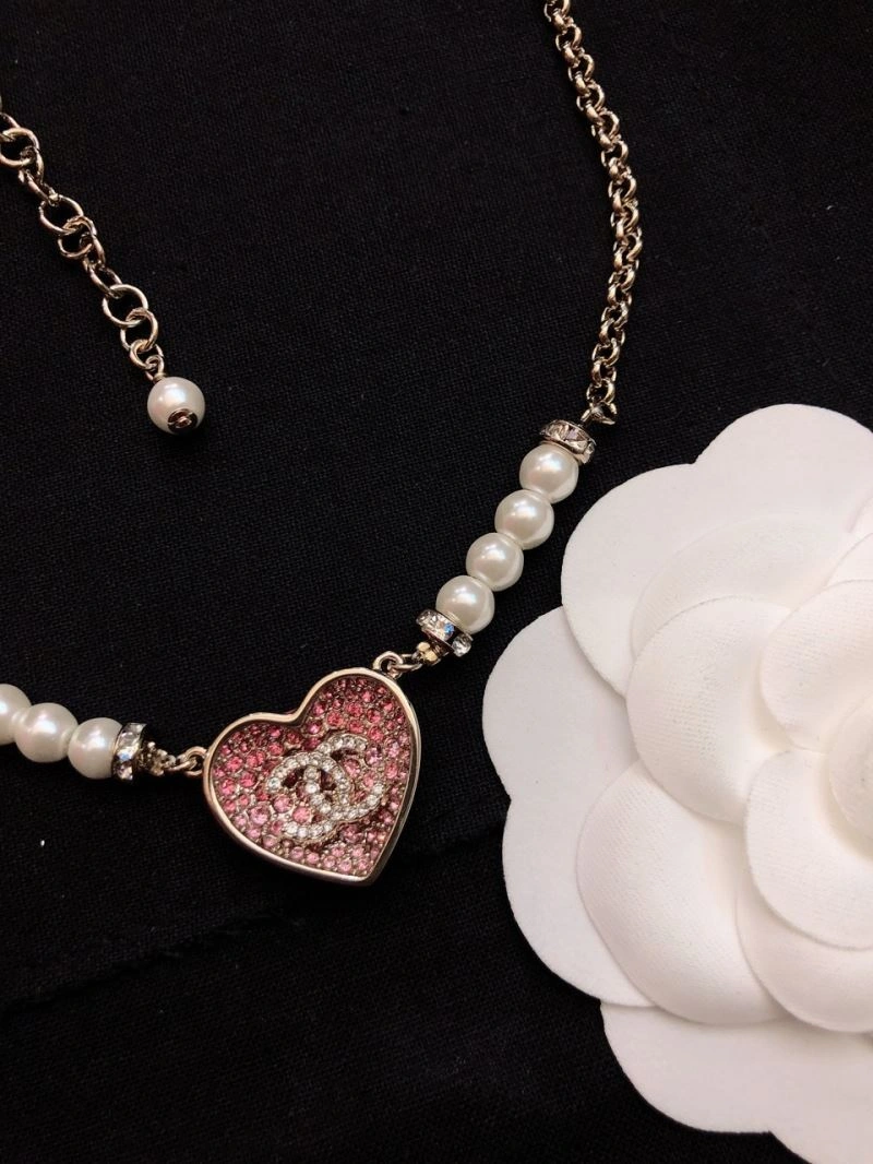 Cut-rate Chanel Necklaces