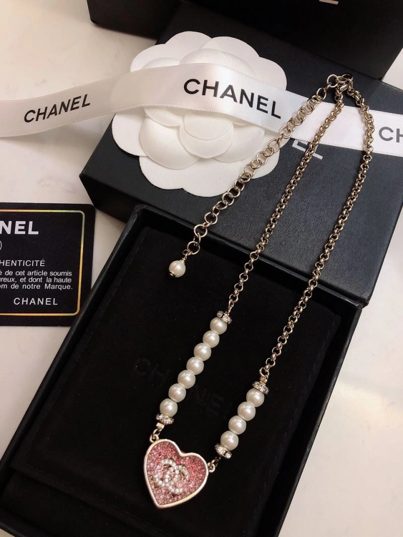 Cut-rate Chanel Necklaces