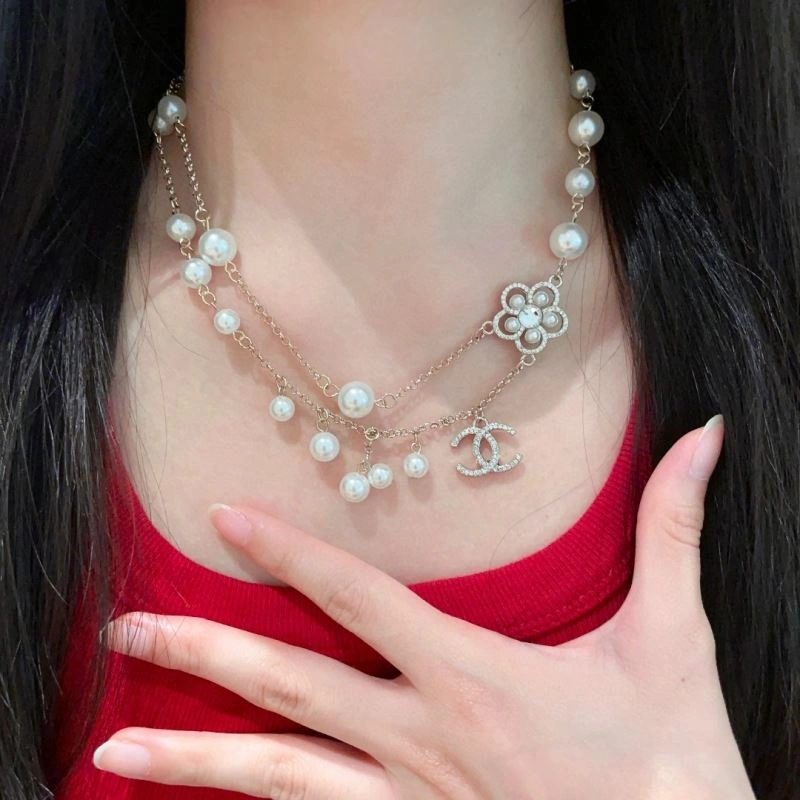 Low-cost Chanel Necklaces