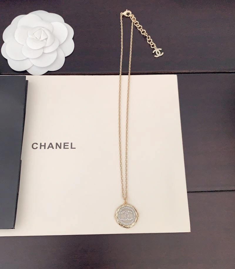 Indistinguishable Chanel Necklaces