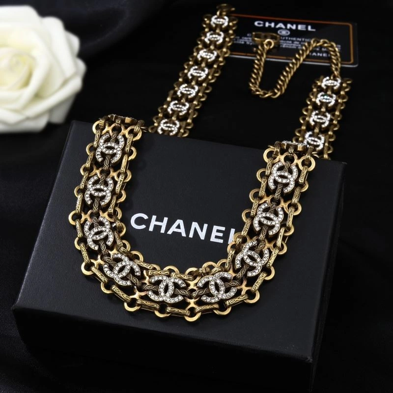 Bargain Chanel Necklaces