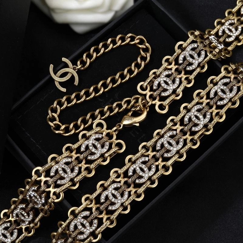 Bargain Chanel Necklaces