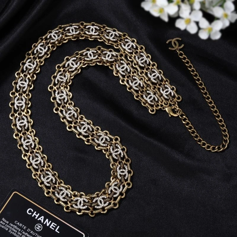 Bargain Chanel Necklaces