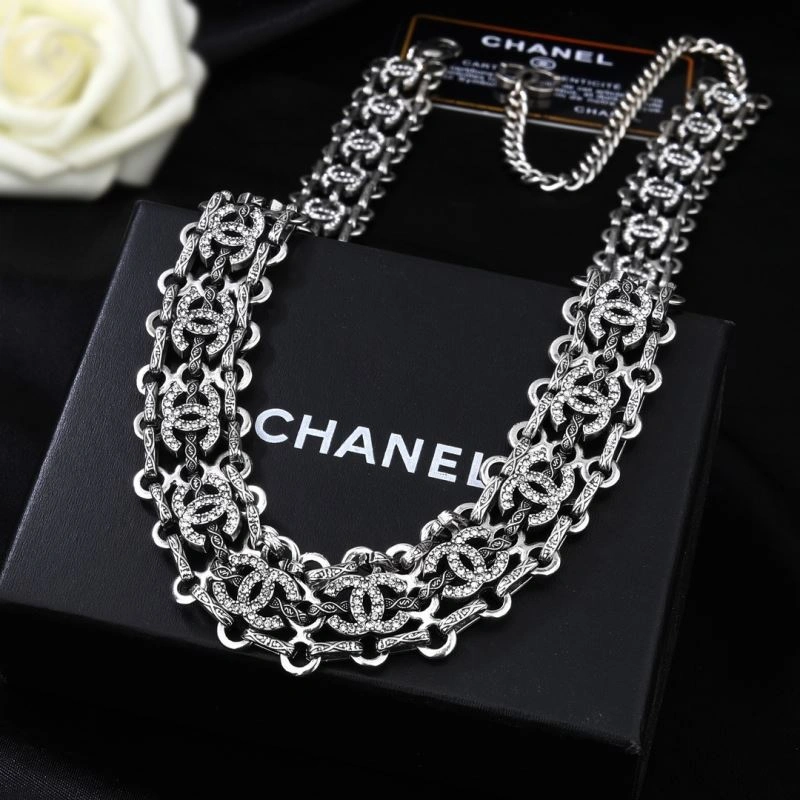 Bargain Chanel Necklaces