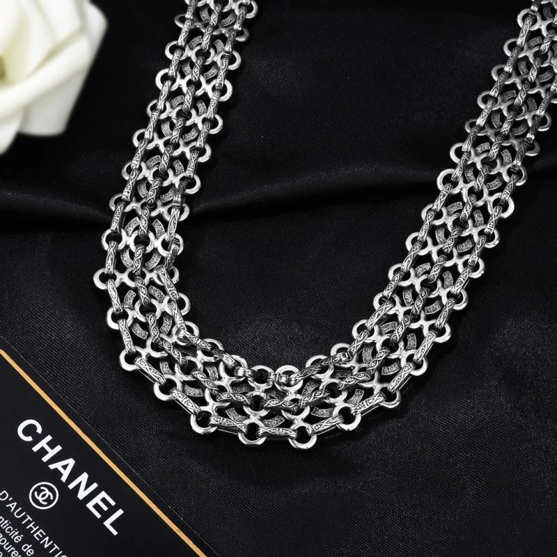 Bargain Chanel Necklaces