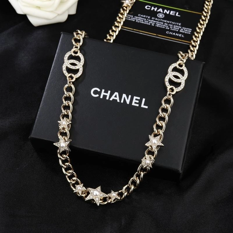 Top match Chanel Necklaces
