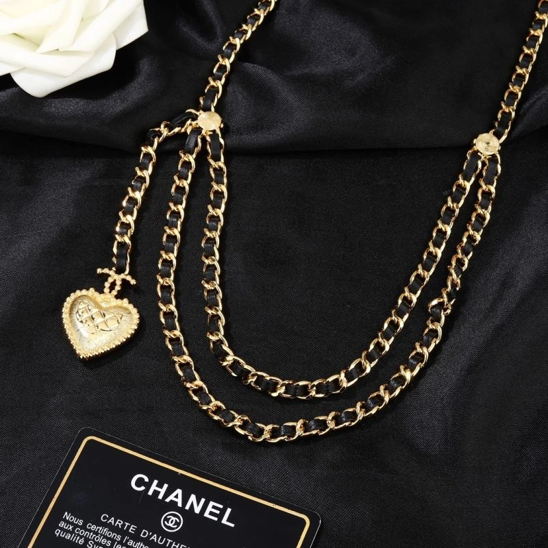 Bargain Chanel Necklaces