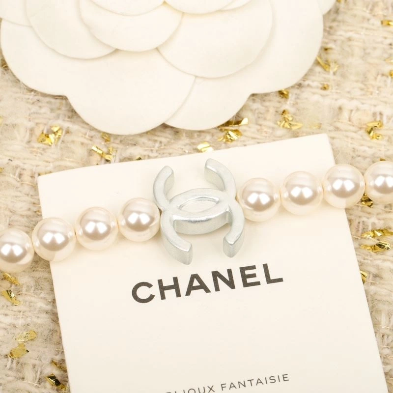 Bargain Chanel Necklaces