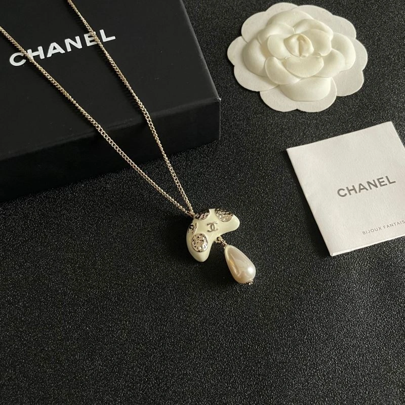 Perfect replica Chanel Necklaces