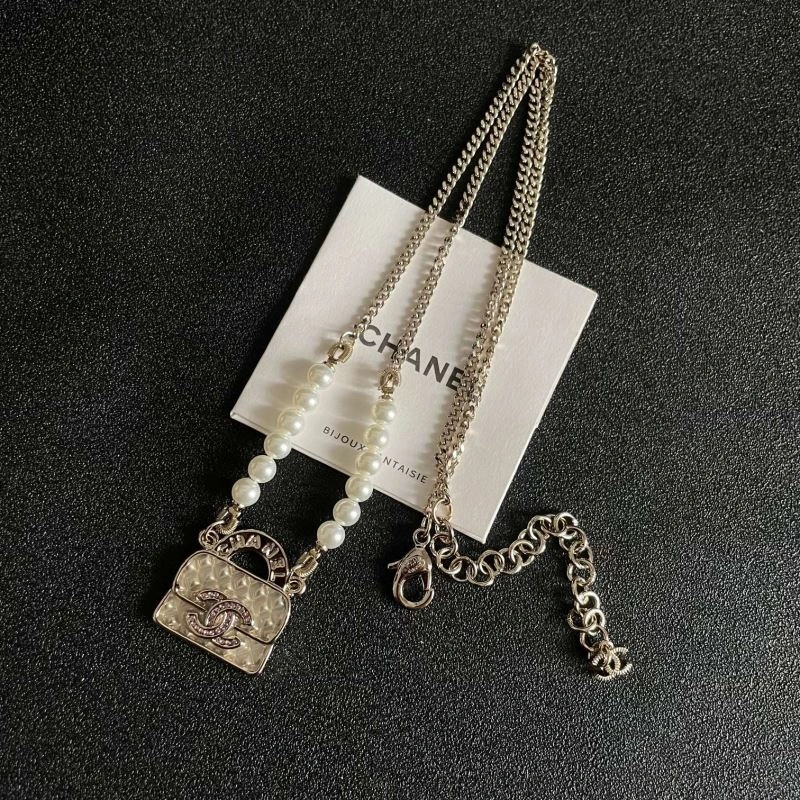 Inexpensive Chanel Necklaces