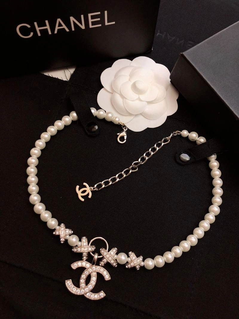 Bargain Chanel Necklaces
