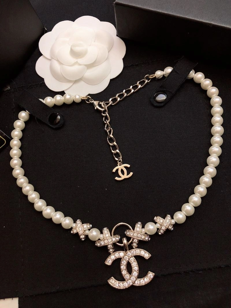 Bargain Chanel Necklaces