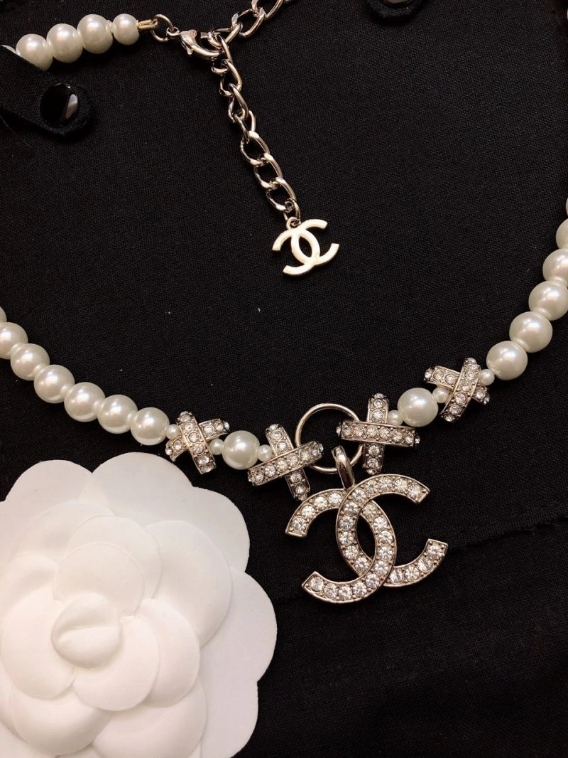 Bargain Chanel Necklaces