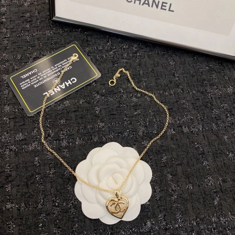 Exact replica Chanel Necklaces
