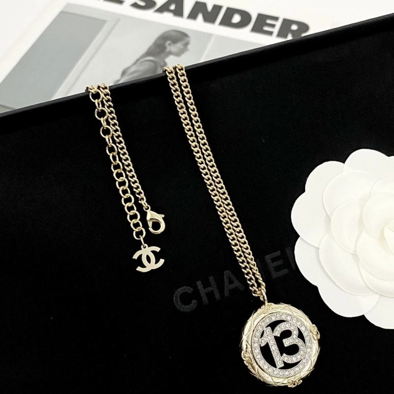 Low-cost Chanel Necklaces