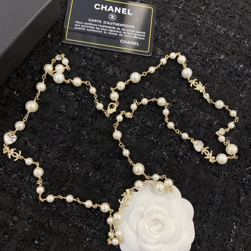 Cut-rate Chanel Necklaces