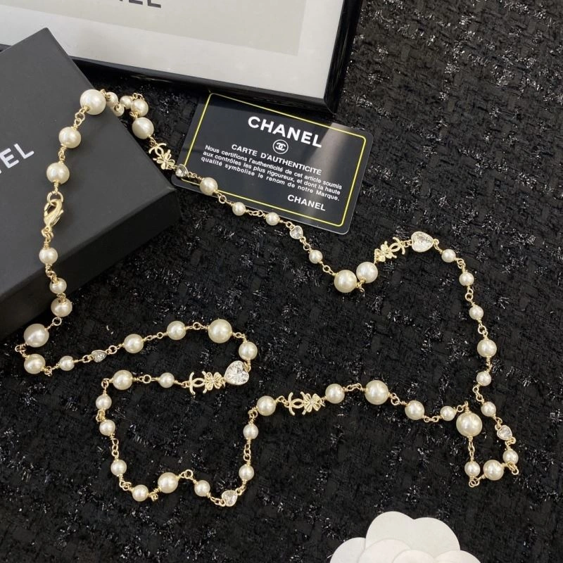 Cut-rate Chanel Necklaces