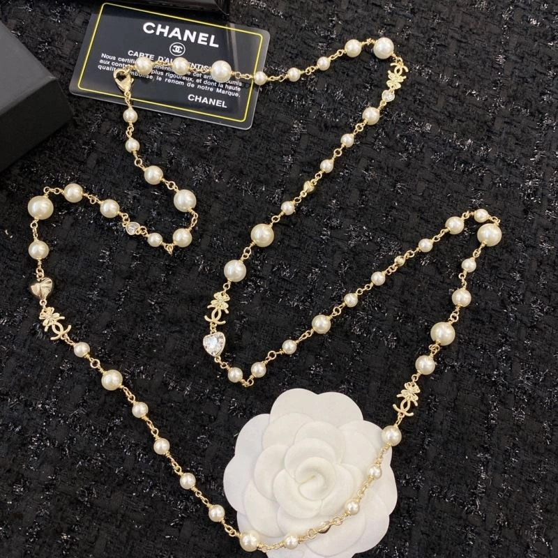 Cut-rate Chanel Necklaces