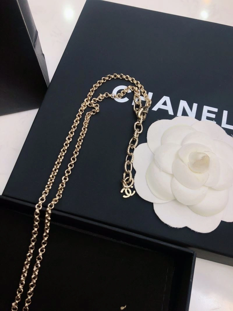Inexpensive Chanel Necklaces