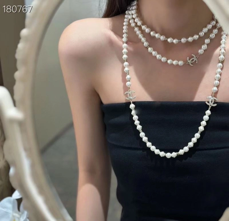 Brand-original Chanel Necklaces