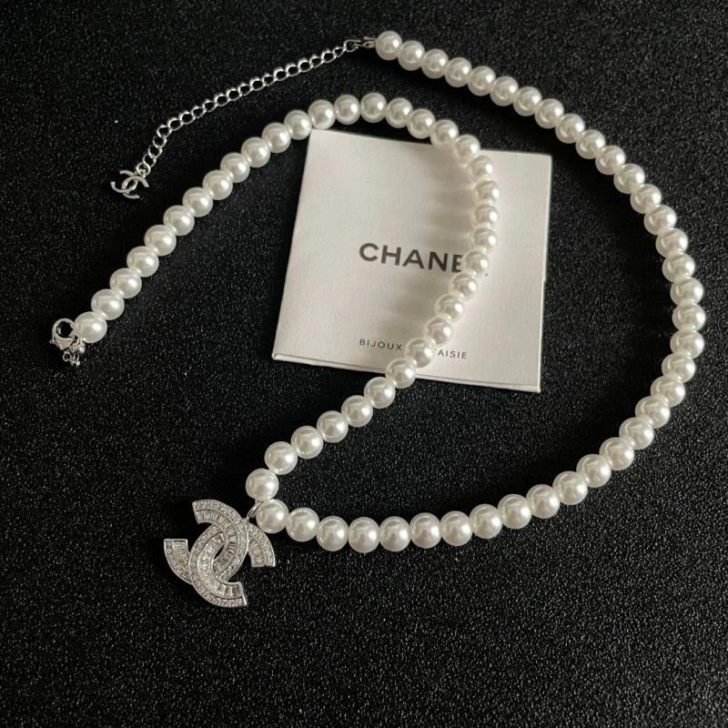 Original Chanel Necklaces
