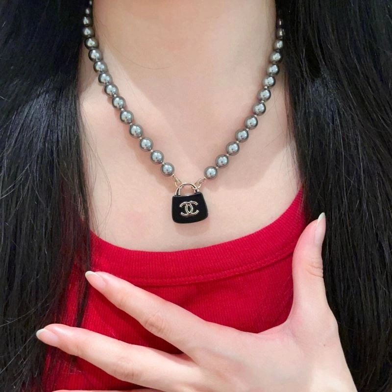 Inexpensive Chanel Necklaces