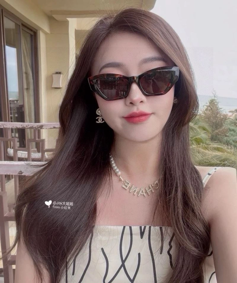 Top match Chanel Necklaces