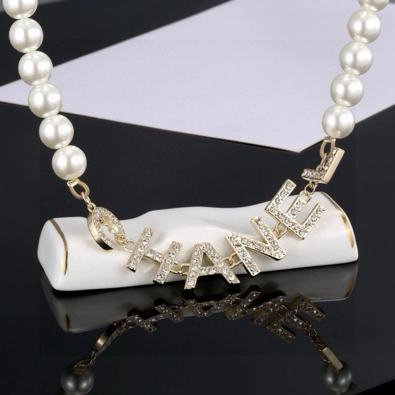 Top match Chanel Necklaces