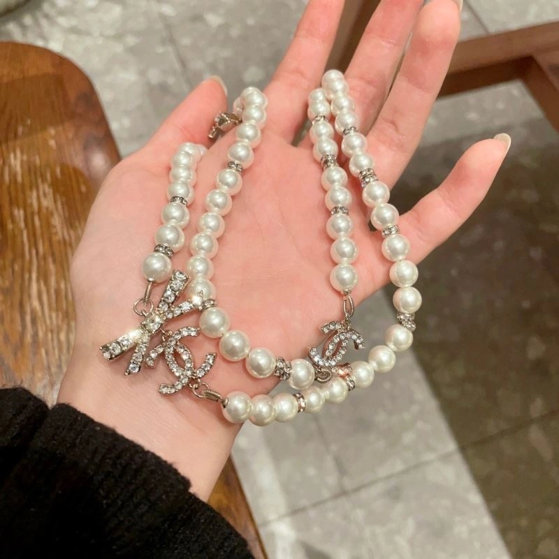 Original Chanel Necklaces