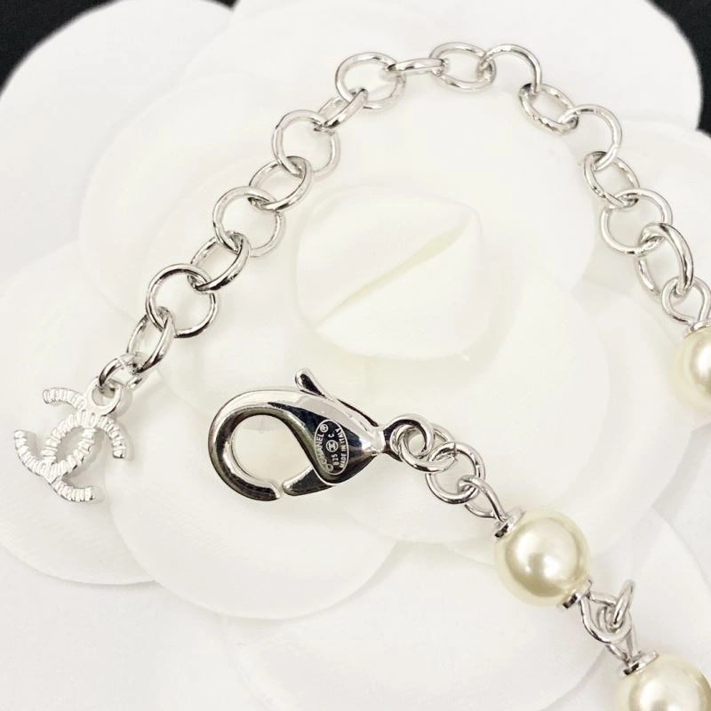 Brand-authenticated Chanel Necklaces