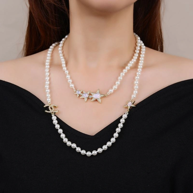 Bargain Chanel Necklaces