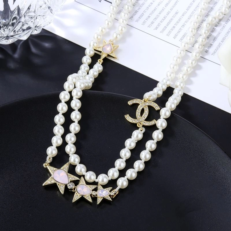 Bargain Chanel Necklaces