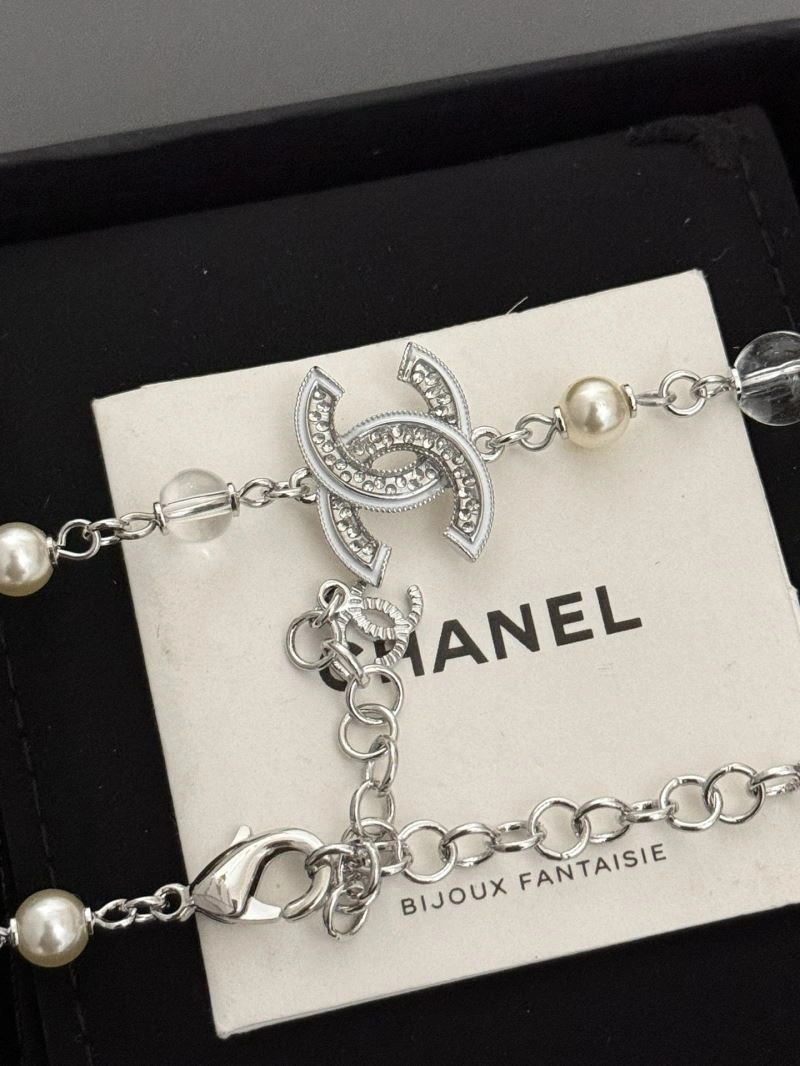 Top mirror Chanel Necklaces