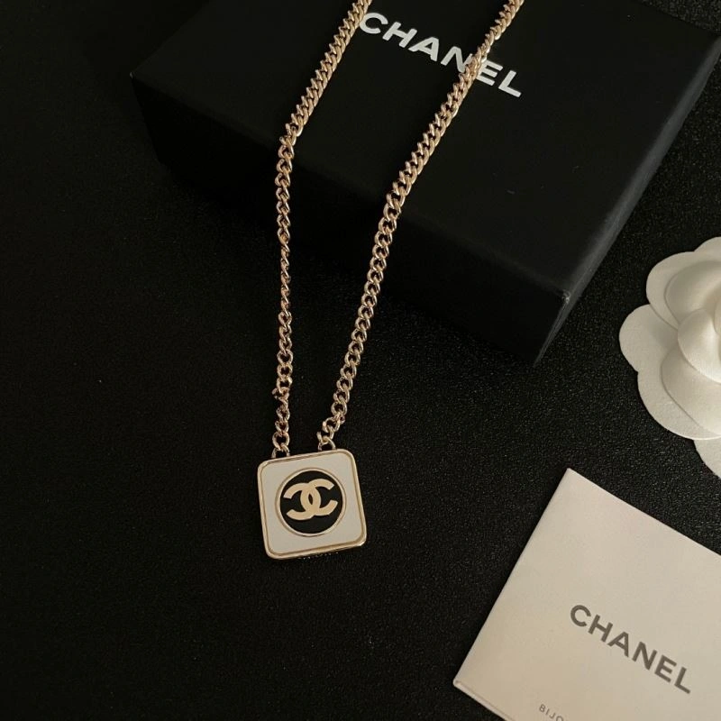 Value-priced Chanel Necklaces