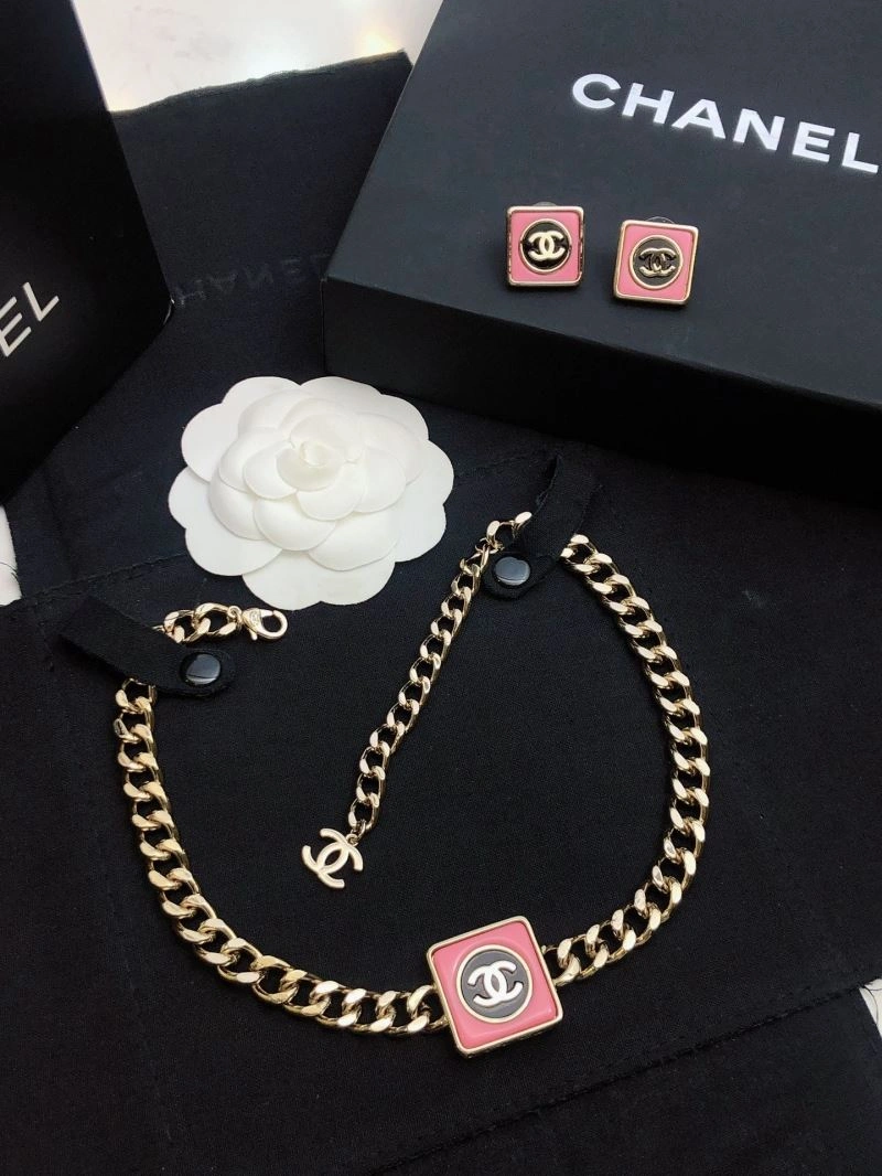 Brand-authenticated Chanel Necklaces