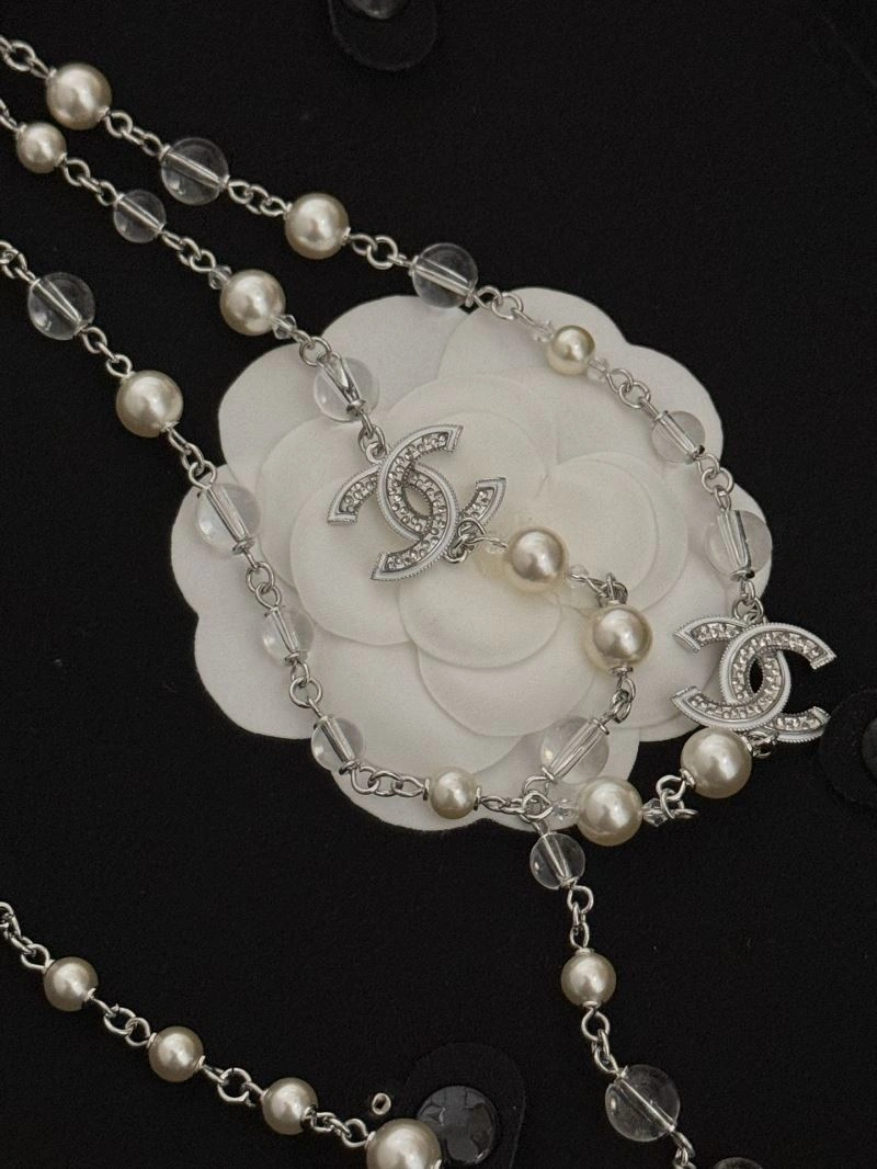 Top match Chanel Necklaces