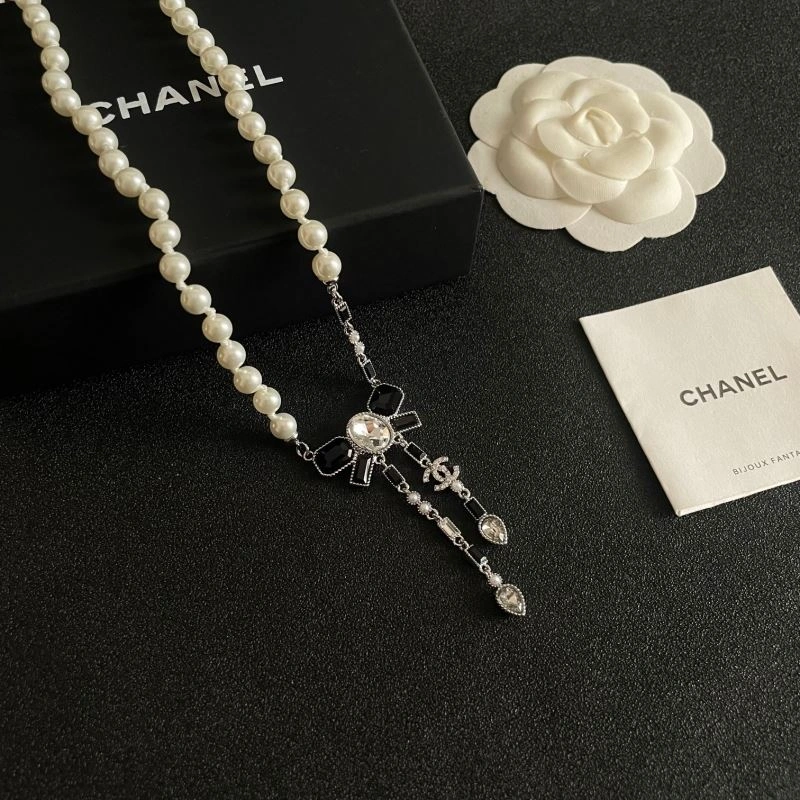 Bargain Chanel Necklaces