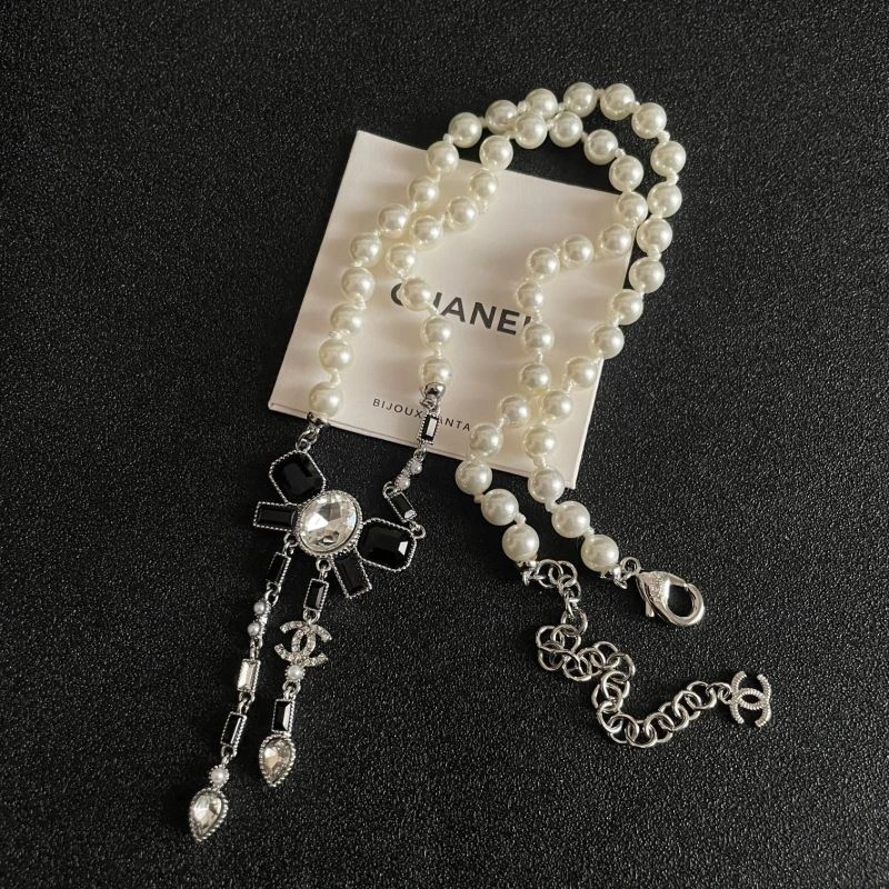 Bargain Chanel Necklaces
