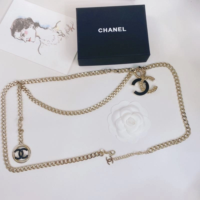 Bargain Chanel Necklaces