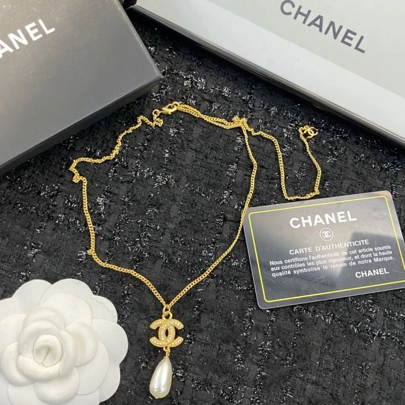 Value-priced Chanel Necklaces