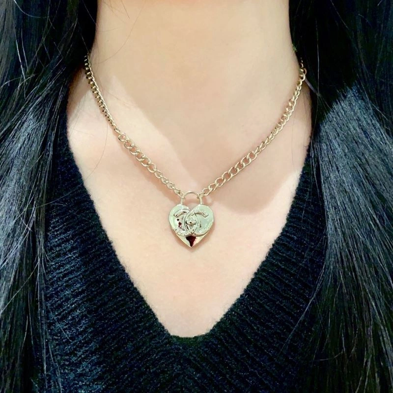 Discounted Chanel Necklaces