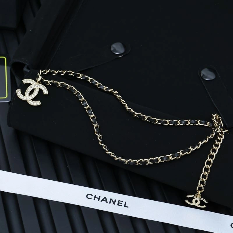 Top match Chanel Necklaces