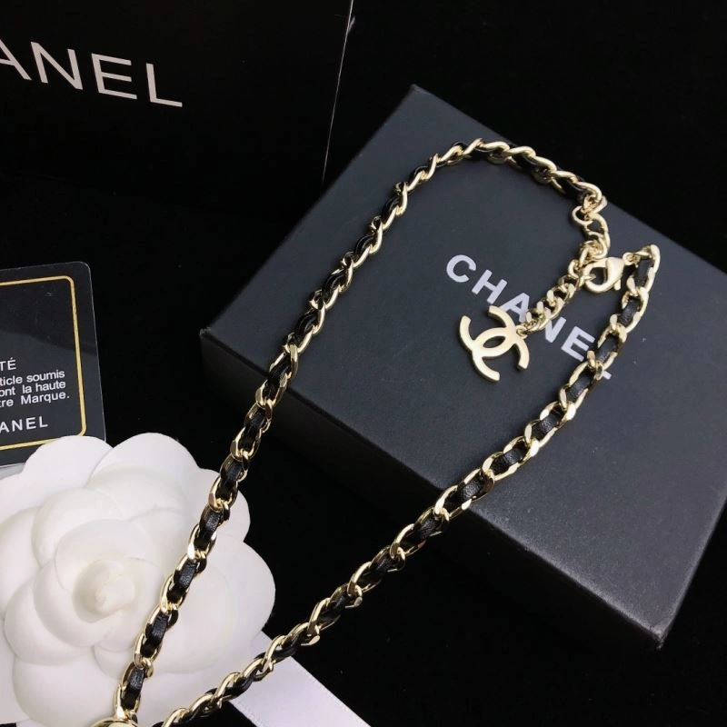 Bargain Chanel Necklaces