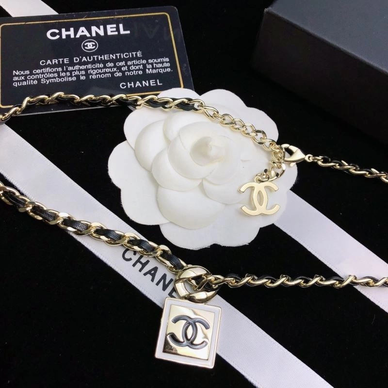 Bargain Chanel Necklaces